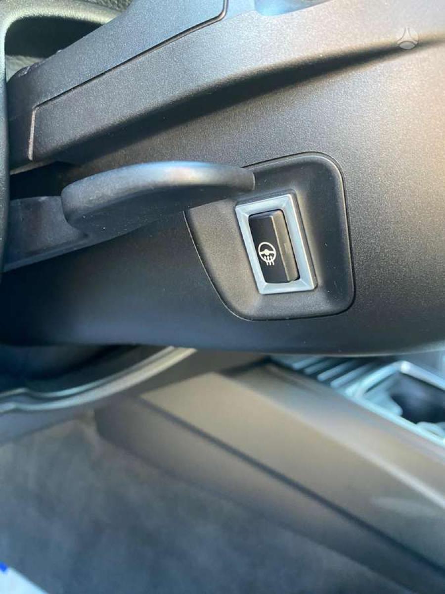 Balts BMW 330 2018 Panevēža, ar dzinēja tilpumu 2.99 L un nobraukumu 267 tūkst. km par 12800 €, foto 19 vietnē AUTOMOTO.COM.LV