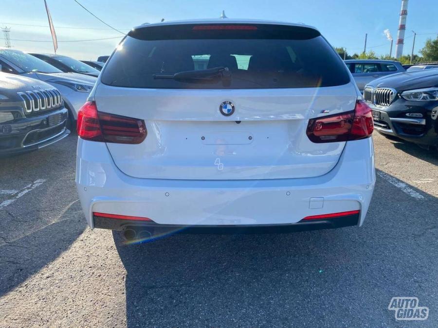 White BMW 330 2018 in Panevezys, with an engine capacity of 3.00 L and mileage of 267 thousand km for 12800 €, photo 5 on AUTOMOTO.COM.LV
