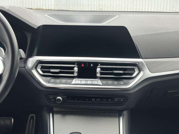 Balts BMW 330 2021 Telšiai, ar dzinēja tilpumu 2.00 L un nobraukumu 51 tūkst. km par 28900 €, foto 11 vietnē AUTOMOTO.COM.LV