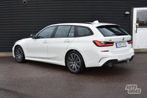 Balts BMW 330 2021 Kauņa, ar dzinēja tilpumu 0.00 L un nobraukumu 77 tūkst. km par 36186 €, foto 4 vietnē AUTOMOTO.COM.LV