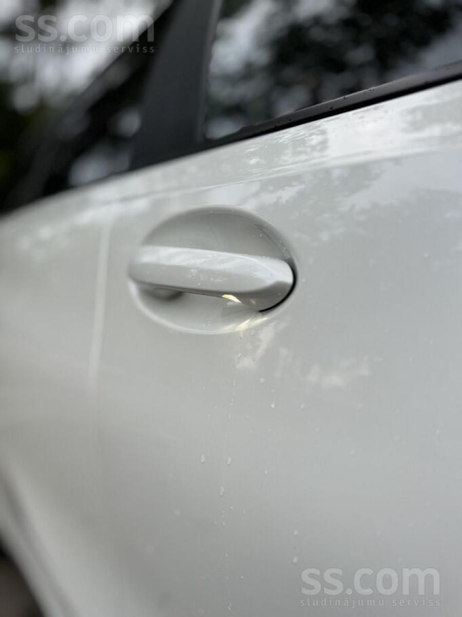 Balts BMW 330 2021 Rīga, ar dzinēja tilpumu 2.00 L un nobraukumu 60 tūkst. km par 24600 €, foto 35 vietnē AUTOMOTO.COM.LV