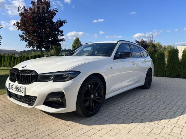 Balts BMW 330 2021 Rīga, ar dzinēja tilpumu 2.00 L un nobraukumu 77 tūkst. km par 35000 €, foto 2 vietnē AUTOMOTO.COM.LV