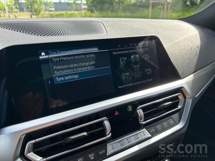 Balts BMW 330 2021 Rīga, ar dzinēja tilpumu 2.00 L un nobraukumu 112 tūkst. km par 29999 €, foto 25 vietnē AUTOMOTO.COM.LV
