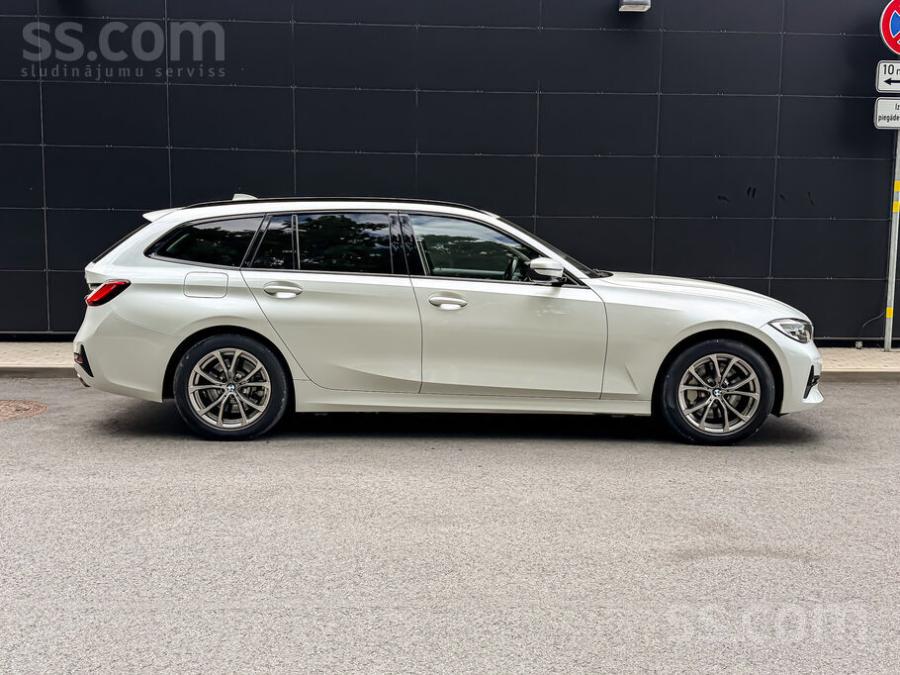 White BMW 330 2021 in Jelgava, with an engine capacity of 2.00 L and mileage of 239 thousand km for 17900 €, photo 6 on AUTOMOTO.COM.LV