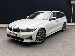 Balts BMW 330 2021 Jelgava, ar dzinēja tilpumu 2.00 L un nobraukumu 239 tūkst. km par 17900 €, foto 3 vietnē AUTOMOTO.COM.LV