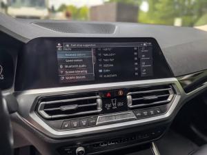 Balts BMW 330 2021 Jelgava, ar dzinēja tilpumu 2.00 L un nobraukumu 239 tūkst. km par 17900 €, foto 23 vietnē AUTOMOTO.COM.LV