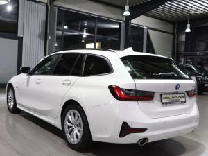 Balts BMW 330 2022 Kauņa, ar dzinēja tilpumu 2.00 L un nobraukumu 62 tūkst. km par 31589 €, foto 10 vietnē AUTOMOTO.COM.LV