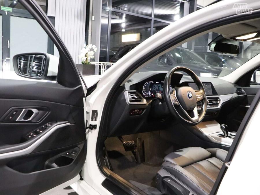 Balts BMW 330 2022 Kauņa, ar dzinēja tilpumu 2.00 L un nobraukumu 62 tūkst. km par 31589 €, foto 14 vietnē AUTOMOTO.COM.LV