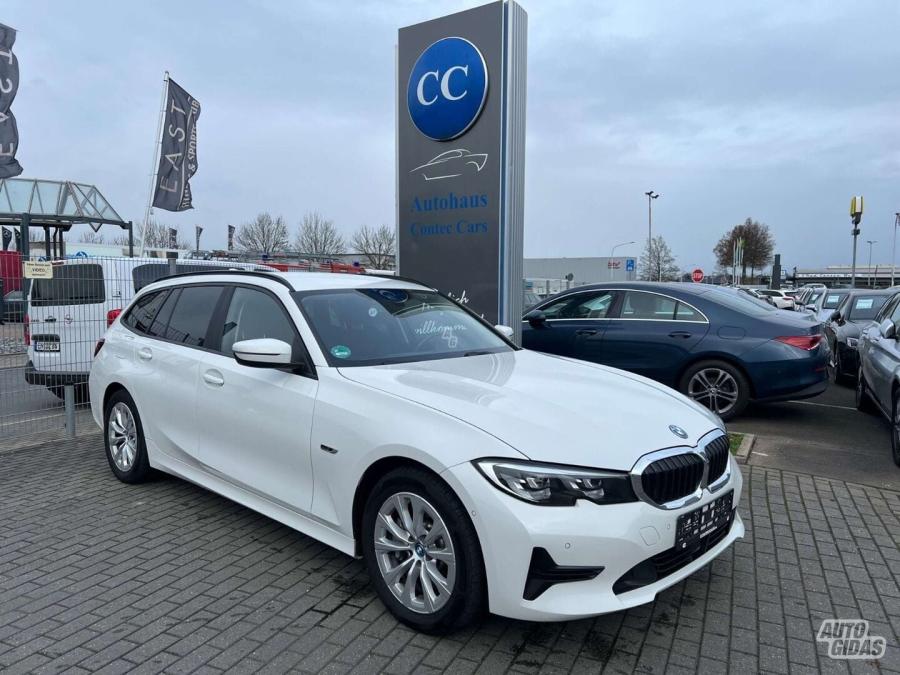 Balts BMW 330 2022 Kauņa, ar dzinēja tilpumu 2.00 L un nobraukumu 70 tūkst. km par 30024 €, foto 1 vietnē AUTOMOTO.COM.LV