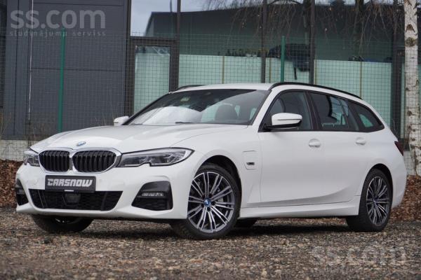 Balts BMW 330 2022 Rīga, ar dzinēja tilpumu 2.00 L un nobraukumu 187 tūkst. km par 22990 €, foto 2 vietnē AUTOMOTO.COM.LV