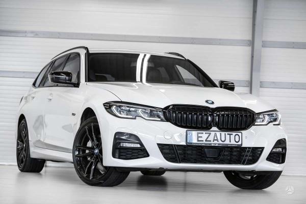 White BMW 330 2022 in Tukums, with an engine capacity of 2.00 L and mileage of 169 thousand km for 25777 €, photo 2 on AUTOMOTO.COM.LV