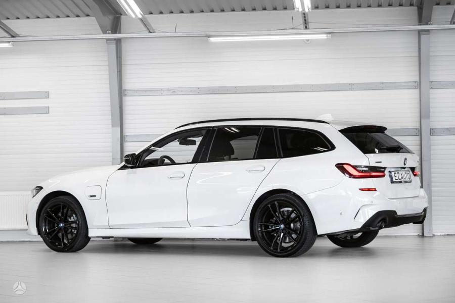 Balts BMW 330 2022 Tukums, ar dzinēja tilpumu 2.00 L un nobraukumu 169 tūkst. km par 25777 €, foto 9 vietnē AUTOMOTO.COM.LV