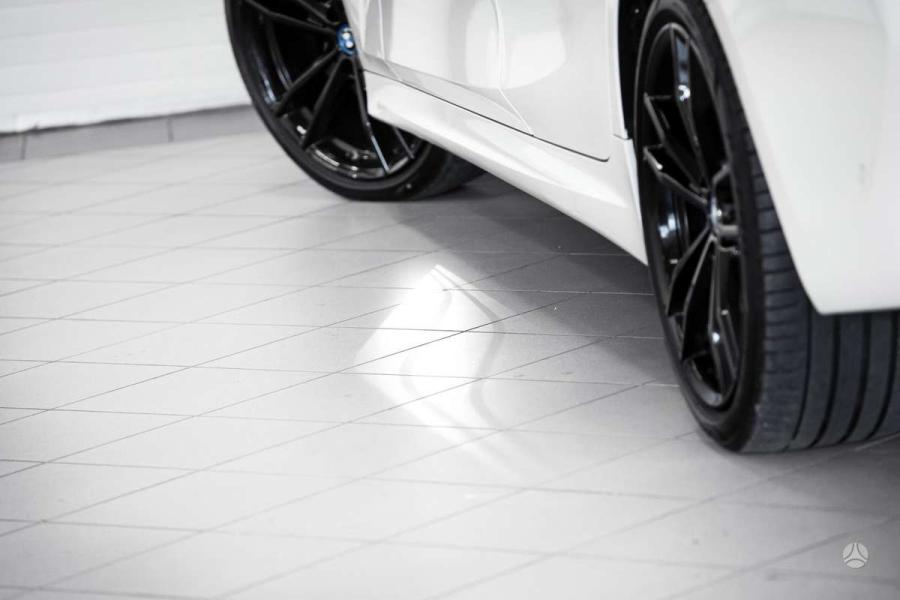 Balts BMW 330 2022 Tukums, ar dzinēja tilpumu 2.00 L un nobraukumu 169 tūkst. km par 25777 €, foto 45 vietnē AUTOMOTO.COM.LV