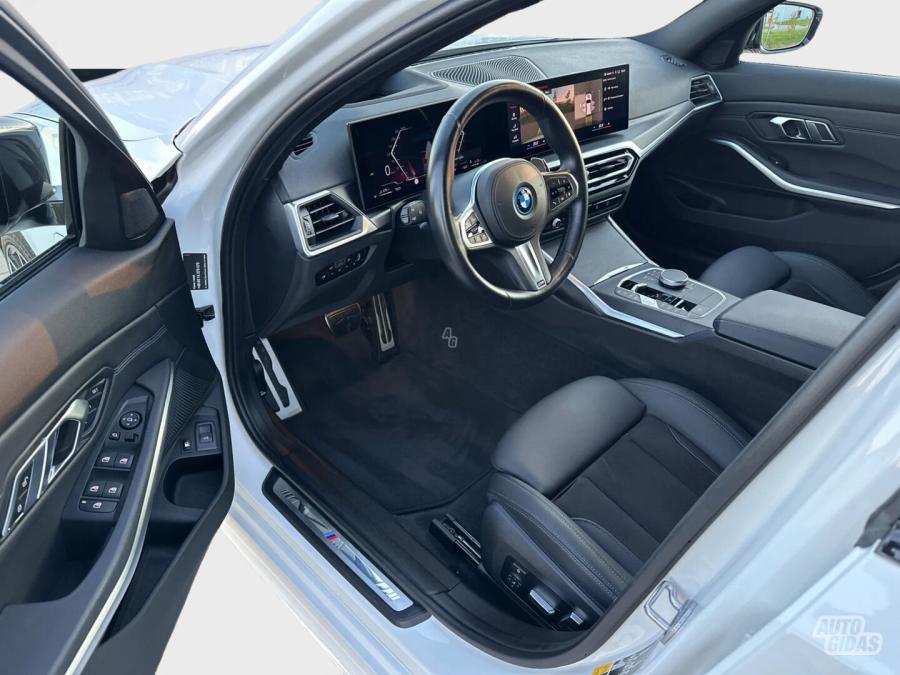 Balts BMW 330 2023 Kauņa, ar dzinēja tilpumu 2.00 L un nobraukumu 30 tūkst. km par 38500 €, foto 10 vietnē AUTOMOTO.COM.LV