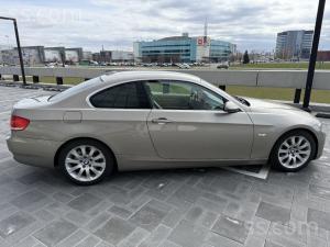 Dzeltens BMW 330 2007 Rīga, ar dzinēja tilpumu 3.00 L un nobraukumu 250 tūkst. km par 6500 €, foto 4 vietnē AUTOMOTO.COM.LV