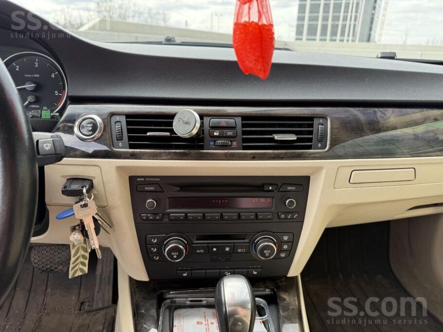 Dzeltens BMW 330 2007 Rīga, ar dzinēja tilpumu 3.00 L un nobraukumu 250 tūkst. km par 6500 €, foto 6 vietnē AUTOMOTO.COM.LV