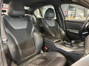 Dzeltens BMW 330 2020 Rīga, ar dzinēja tilpumu 3.00 L un nobraukumu 52 tūkst. km par 31490 €, foto 28 vietnē AUTOMOTO.COM.LV