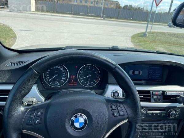 Melns BMW 335 2007 Rīga, ar dzinēja tilpumu 3.00 L un nobraukumu 177 tūkst. km par 15500 €, foto 5 vietnē AUTOMOTO.COM.LV