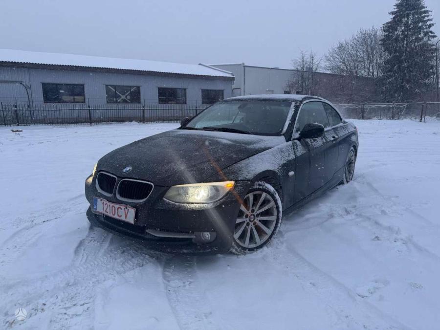 Black BMW 335 2011 in Marijampole, with an engine capacity of 2.98 L and mileage of 193 thousand km for 10500 €, photo 1 on AUTOMOTO.COM.LV