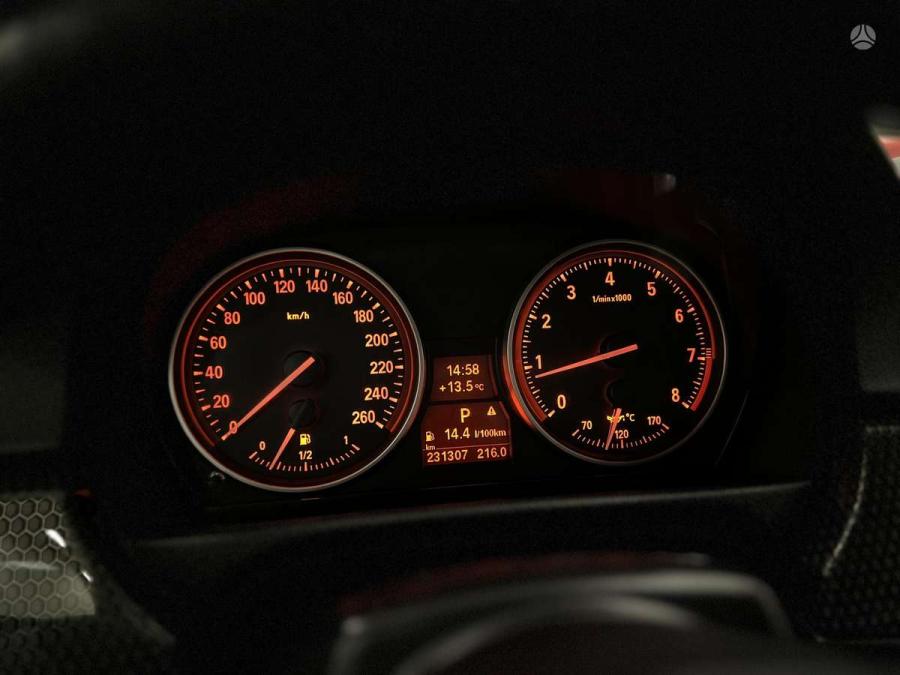 Black BMW 335 2011 in Vilnius, with an engine capacity of 3.00 L and mileage of 231 thousand km for 12699 €, photo 21 on AUTOMOTO.COM.LV