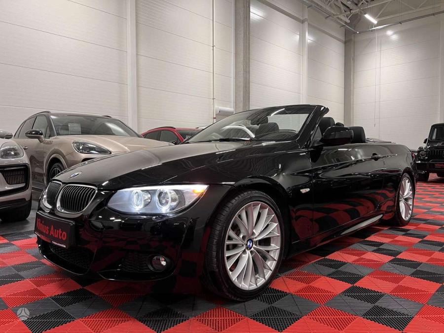 Black BMW 335 2011 in Vilnius, with an engine capacity of 3.00 L and mileage of 231 thousand km for 12699 €, photo 31 on AUTOMOTO.COM.LV