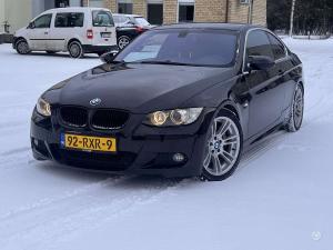 Melns BMW 335 2007 Širvintos, ar dzinēja tilpumu 2.99 L un nobraukumu 293 tūkst. km par 9999 €, foto  vietnē AUTOMOTO.COM.LV