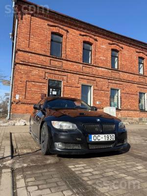 Melns BMW 335 2009 Daugavpils, ar dzinēja tilpumu 3.00 L un nobraukumu 251 tūkst. km par 10500 €, foto 10 vietnē AUTOMOTO.COM.LV