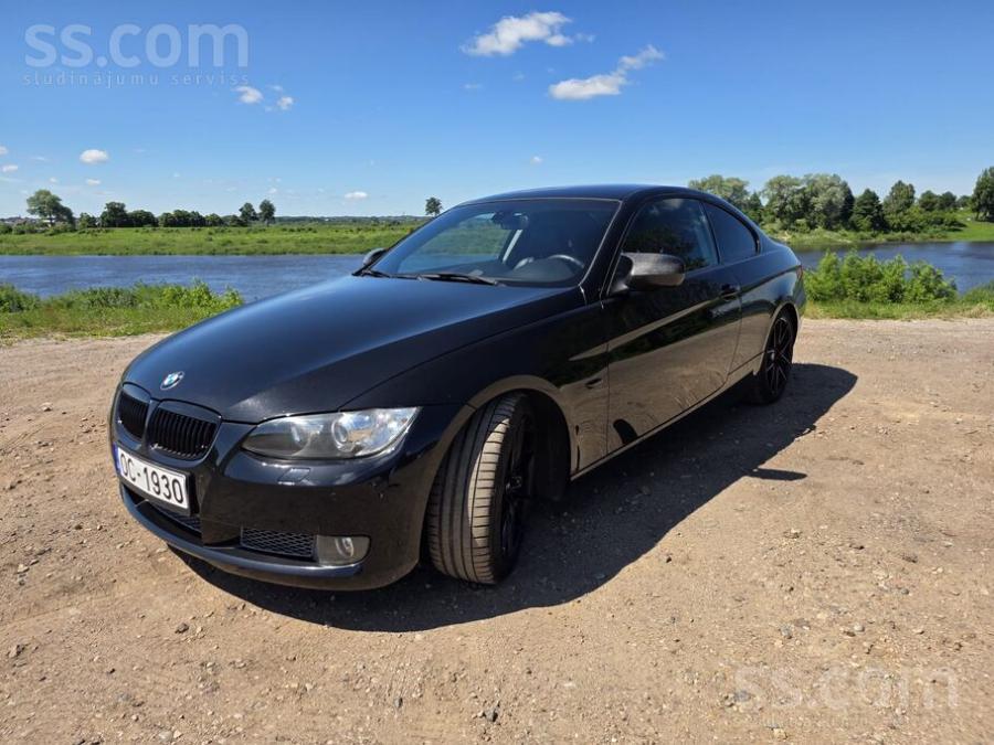 Черный БМВ 335 2009 в Даугавпилс, объемом двигателя 3.00 л и пробегом 255 тыс. км за 8000 €, фото 3 на AUTOMOTO.COM.LV