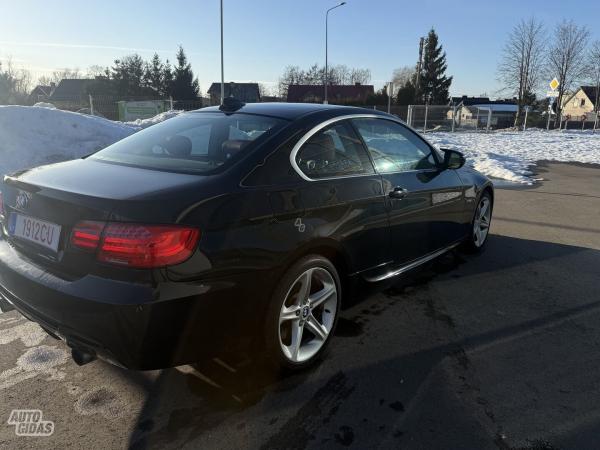 Black BMW 335 2011 in Klaipeda, with an engine capacity of 3.00 L and mileage of 160 thousand km for 8000 €, photo 4 on AUTOMOTO.COM.LV