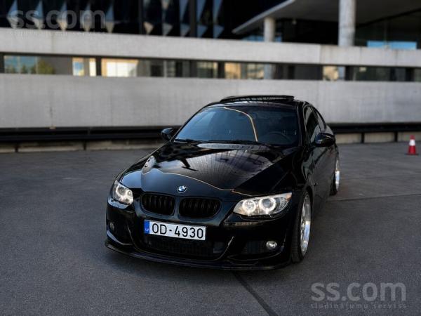 Melns BMW 335 2011 Rīga, ar dzinēja tilpumu 3.00 L un nobraukumu 192 tūkst. km par 14800 €, foto 1 vietnē AUTOMOTO.COM.LV