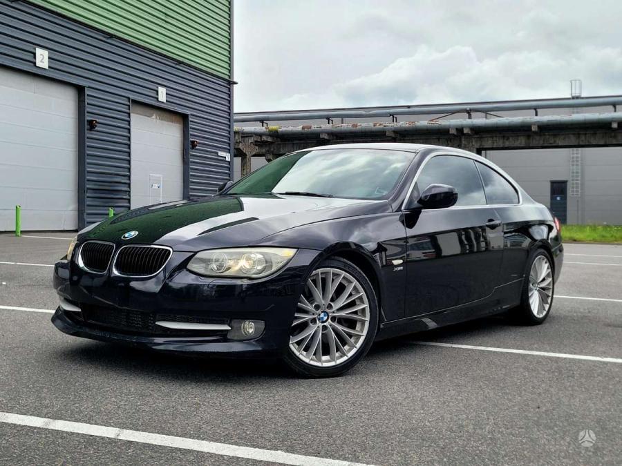 Melns BMW 335 2011 Kauņa, ar dzinēja tilpumu 2.98 L un nobraukumu 212 tūkst. km par 8500 €, foto 5 vietnē AUTOMOTO.COM.LV