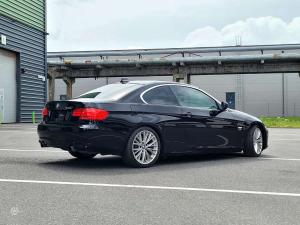 Melns BMW 335 2011 Kauņa, ar dzinēja tilpumu 2.98 L un nobraukumu 212 tūkst. km par 8500 €, foto 8 vietnē AUTOMOTO.COM.LV