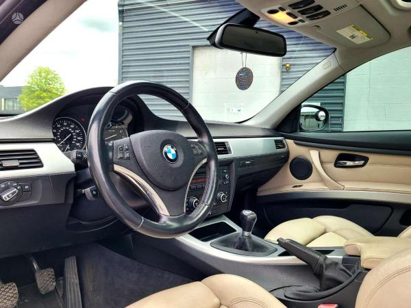 Melns BMW 335 2011 Kauņa, ar dzinēja tilpumu 2.98 L un nobraukumu 212 tūkst. km par 8500 €, foto 9 vietnē AUTOMOTO.COM.LV