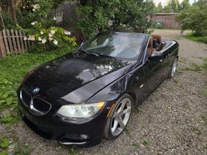 Black BMW 335 2011 in Radviliskis, with an engine capacity of 3.00 L and mileage of 180 thousand km for 4650 €, photo 5 on AUTOMOTO.COM.LV