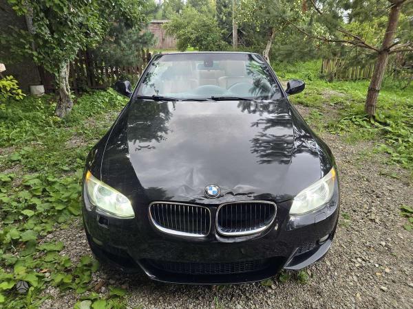 Black BMW 335 2011 in Radviliskis, with an engine capacity of 3.00 L and mileage of 180 thousand km for 4650 €, photo 6 on AUTOMOTO.COM.LV