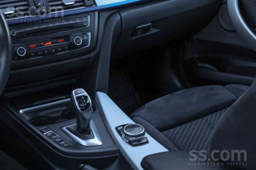 Melns BMW 335 2014 Rīga, ar dzinēja tilpumu 3.00 L un nobraukumu 0 tūkst. km par 12995 €, foto 24 vietnē AUTOMOTO.COM.LV