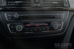 Melns BMW 335 2015 Rīga, ar dzinēja tilpumu 3.00 L un nobraukumu 229 tūkst. km par 13990 €, foto 21 vietnē AUTOMOTO.COM.LV