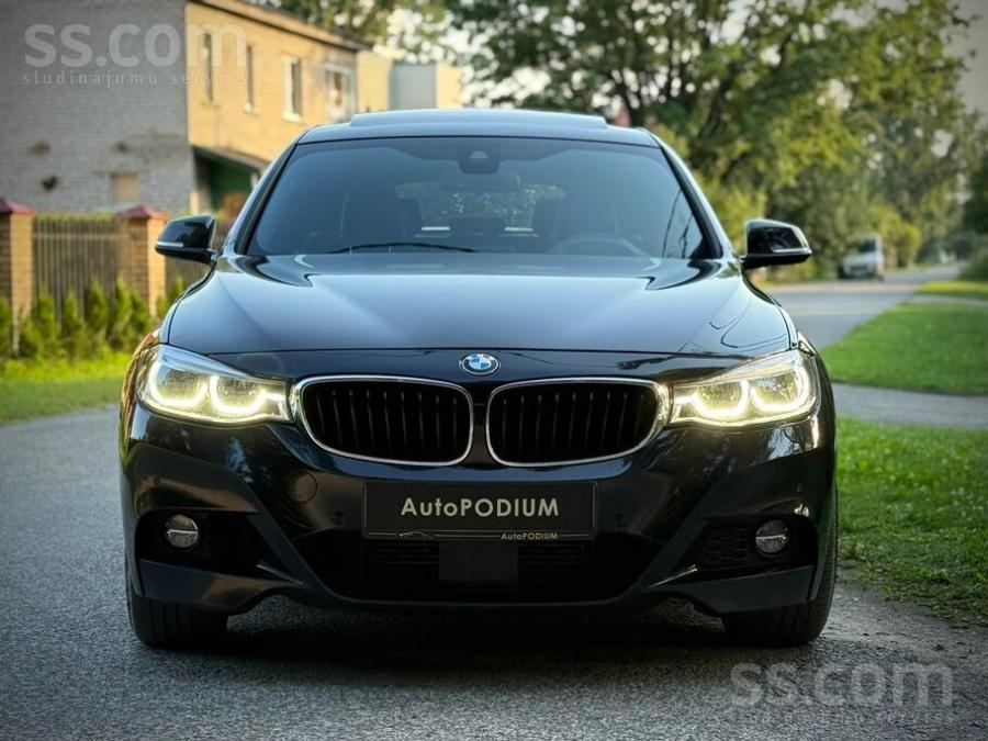 Black BMW 335 2018 in Riga, with an engine capacity of 3.00 L and mileage of 192 thousand km for 22500 €, photo 18 on AUTOMOTO.COM.LV