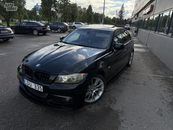 Melns BMW 335 2010 Kauņa, ar dzinēja tilpumu 3.00 L un nobraukumu 275 tūkst. km par 8700 €, foto 1 vietnē AUTOMOTO.COM.LV