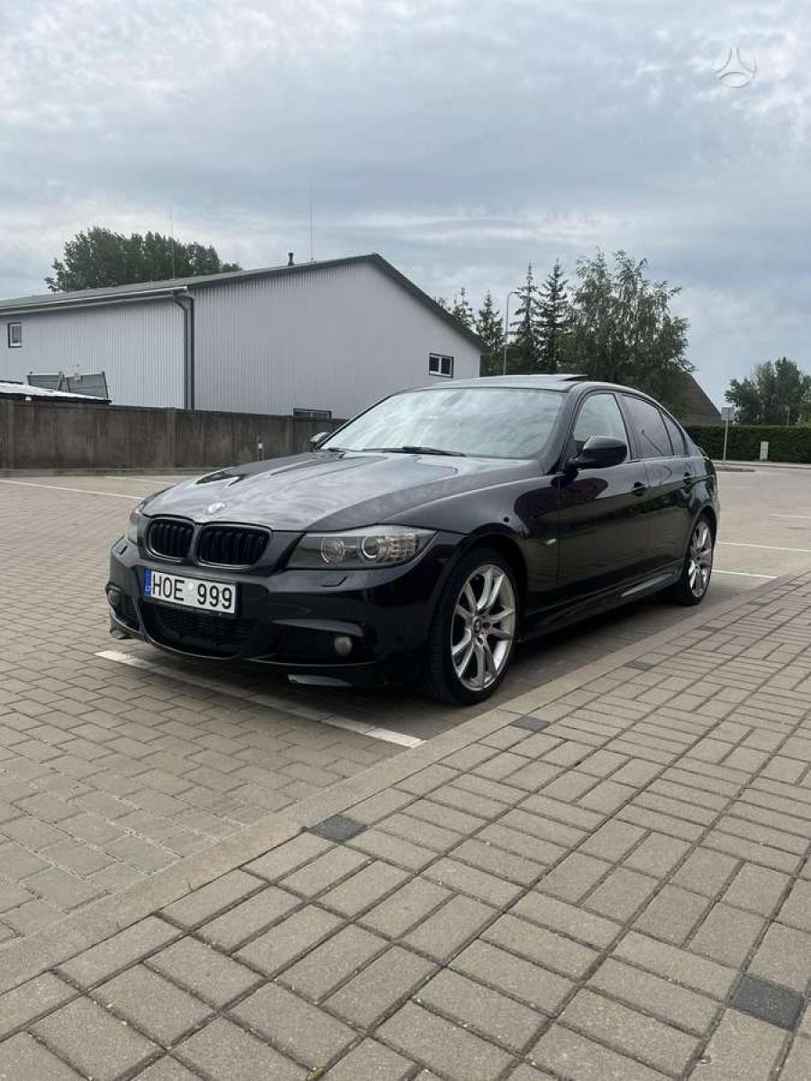 Melns BMW 335 2010 Vilkaviškis, ar dzinēja tilpumu 3.00 L un nobraukumu 328 tūkst. km par 7500 €, foto 1 vietnē AUTOMOTO.COM.LV