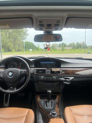 Melns BMW 335 2010 Vilkaviškis, ar dzinēja tilpumu 3.00 L un nobraukumu 328 tūkst. km par 7500 €, foto 11 vietnē AUTOMOTO.COM.LV
