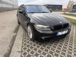 Black BMW 335 2011 in Siauliai, with an engine capacity of 2.98 L and mileage of 211 thousand km for 12500 €, photo 3 on AUTOMOTO.COM.LV