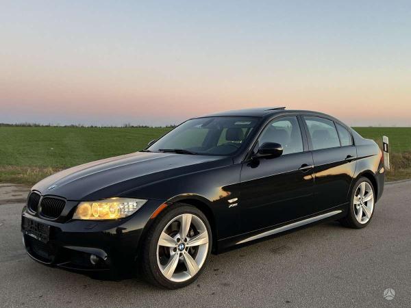 Black BMW 335 2011 in Panevezys, with an engine capacity of 2.98 L and mileage of 106 thousand km for 14500 €, photo 1 on AUTOMOTO.COM.LV