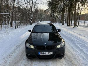 Black BMW 335 2011 in Vilnius, with an engine capacity of 3.00 L and mileage of 257 thousand km for 9000 €, photo  on AUTOMOTO.COM.LV