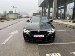 Melns BMW 335 2012 Viļņa, ar dzinēja tilpumu 2.98 L un nobraukumu 173 tūkst. km par 12500 €, foto 2 vietnē AUTOMOTO.COM.LV