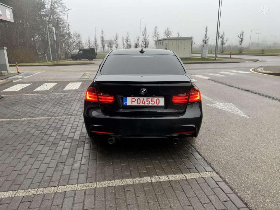 Melns BMW 335 2012 Viļņa, ar dzinēja tilpumu 2.98 L un nobraukumu 173 tūkst. km par 12500 €, foto 6 vietnē AUTOMOTO.COM.LV