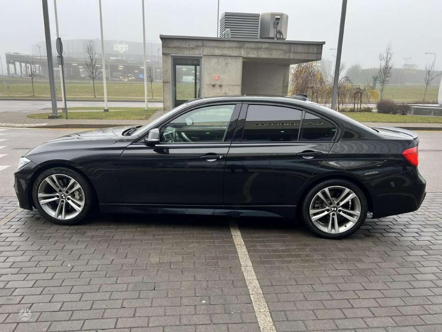 Melns BMW 335 2012 Viļņa, ar dzinēja tilpumu 2.98 L un nobraukumu 173 tūkst. km par 12500 €, foto 8 vietnē AUTOMOTO.COM.LV