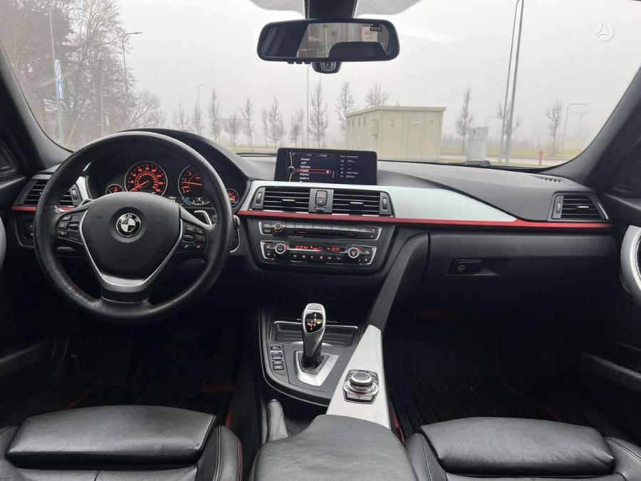 Melns BMW 335 2012 Viļņa, ar dzinēja tilpumu 2.98 L un nobraukumu 173 tūkst. km par 12500 €, foto 22 vietnē AUTOMOTO.COM.LV
