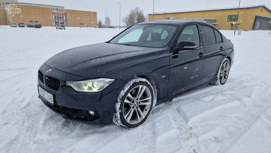 Black BMW 335 2012 in Kaunas, with an engine capacity of 3.00 L and mileage of 101 thousand km for 14500 €, photo 1 on AUTOMOTO.COM.LV