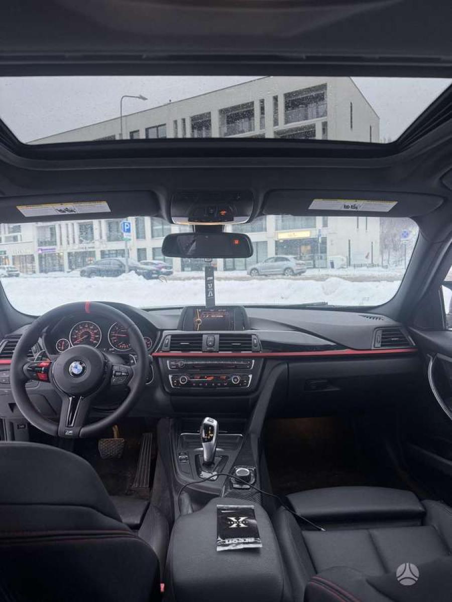 Black BMW 335 2013 in Vilnius, with an engine capacity of 2.98 L and mileage of 182 thousand km for 13500 €, photo 4 on AUTOMOTO.COM.LV